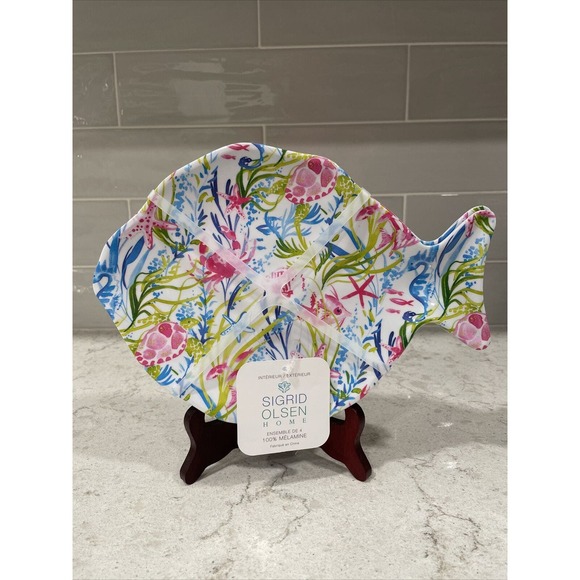 Sigrid Olsen | Dining | Set 4 Fish Shaped Appetizer Lunch Melamine ...